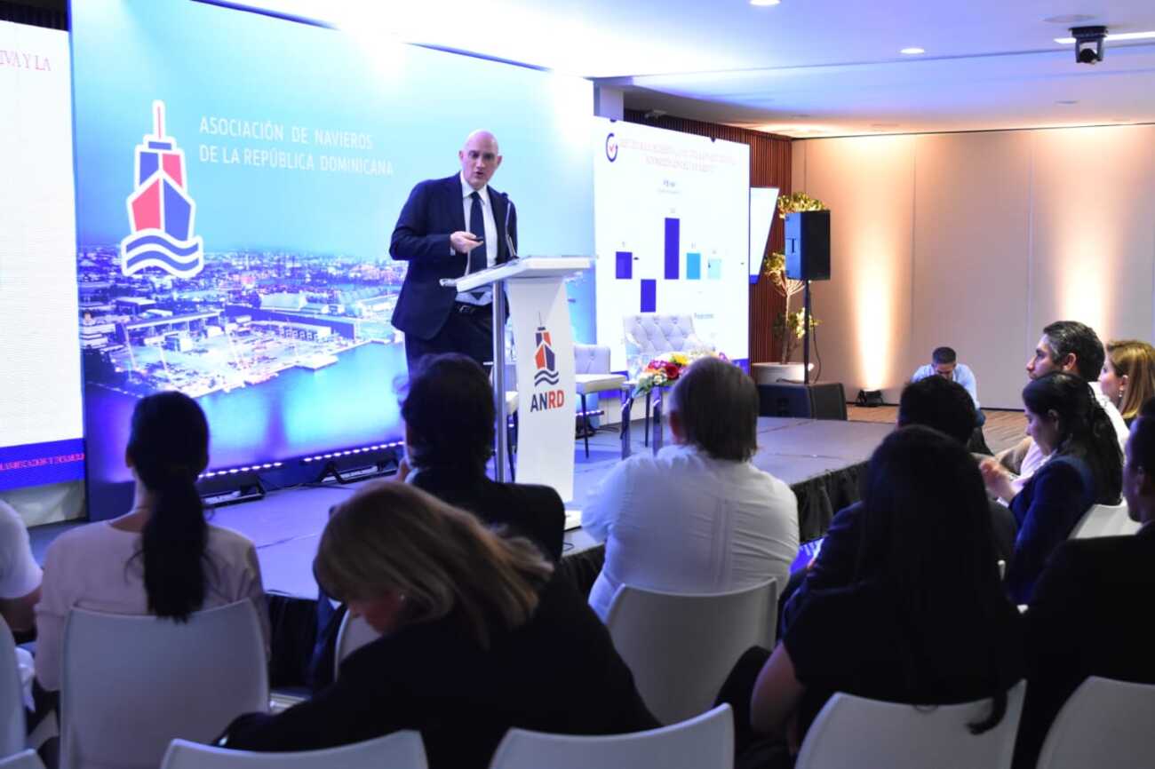 Ministerio de Economía presenta balance y perspectivas macroeconómicas 2022-2023 | Presidencia ...